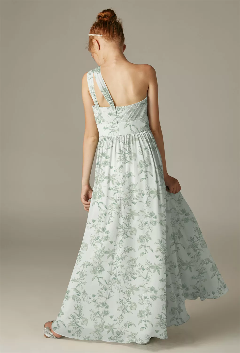 AW Hiba Dress, Tea Green Shade Chiffon Floor Length V-Neck Bridesmaid ...